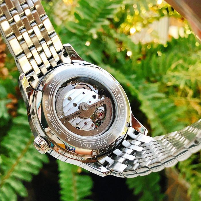 Bulova Classic Automatic Mặt Tròn Màu Xanh Dây Kim Loại Màu Bạc 96A189 ...