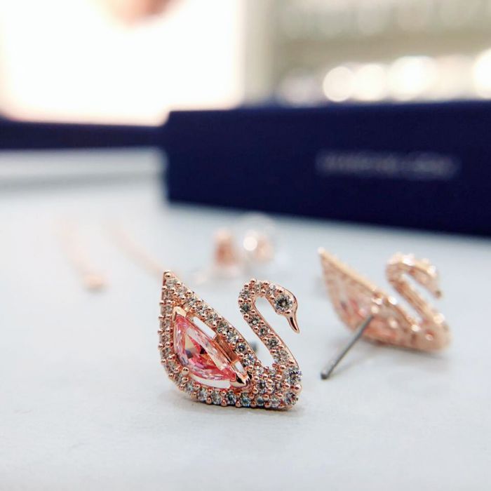 Swarovski Dazzling Thiên Nga Màu Vàng Hồng 5469990 xách tay chính hãng ...